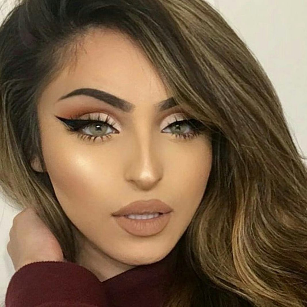 Daily Makeup For Women: Tutorial Step-by-Step - LadyLife