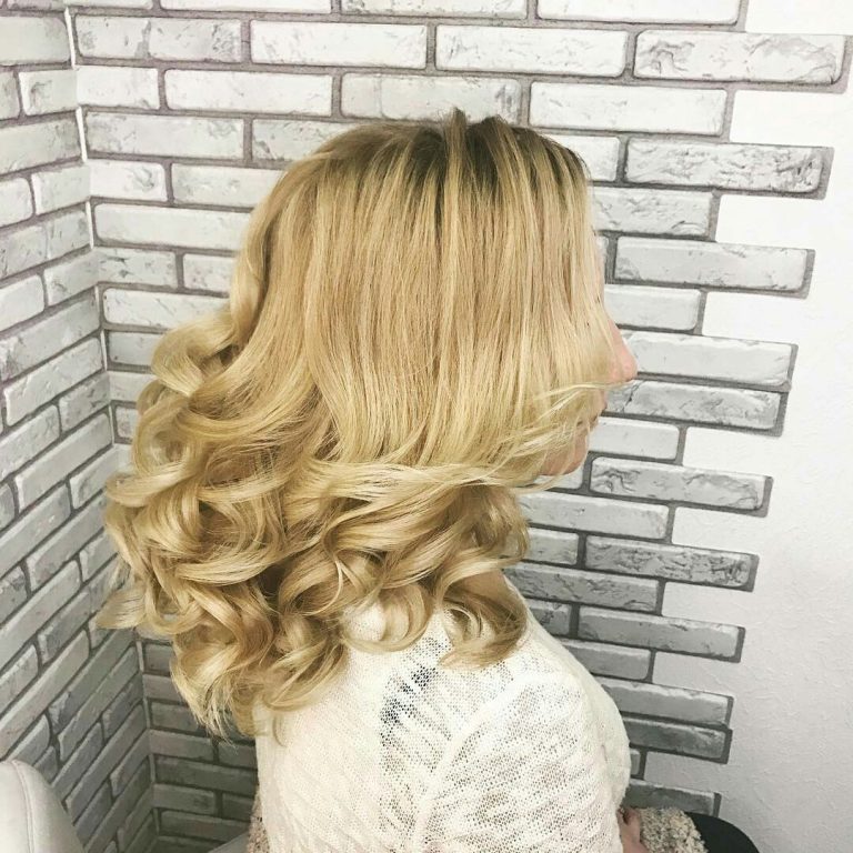 Loose Curls For Medium Hair: How to Curl Medium Length Hair - LadyLife