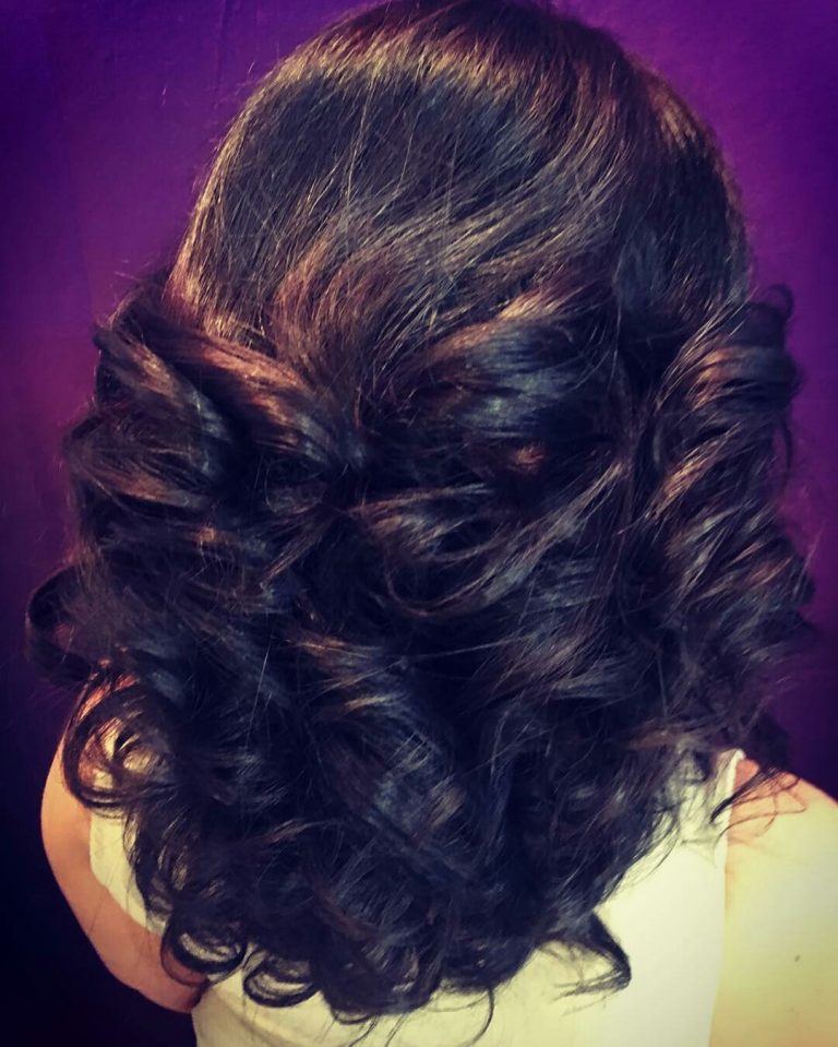 Loose Curls For Medium Hair: How to Curl Medium Length Hair - LadyLife