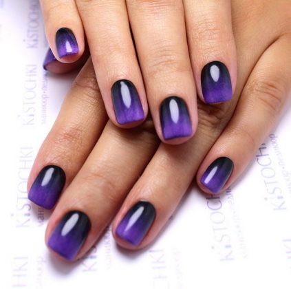 Gradient Nails Art Tutorial: How to Do Gradient Glitter Nails - LadyLife