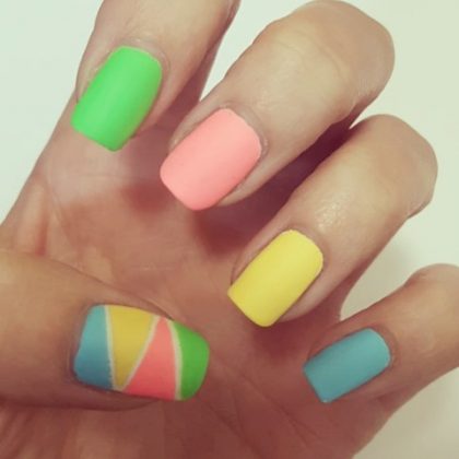 Multi Coloured Nails: New Trend and Best Designs - LadyLife