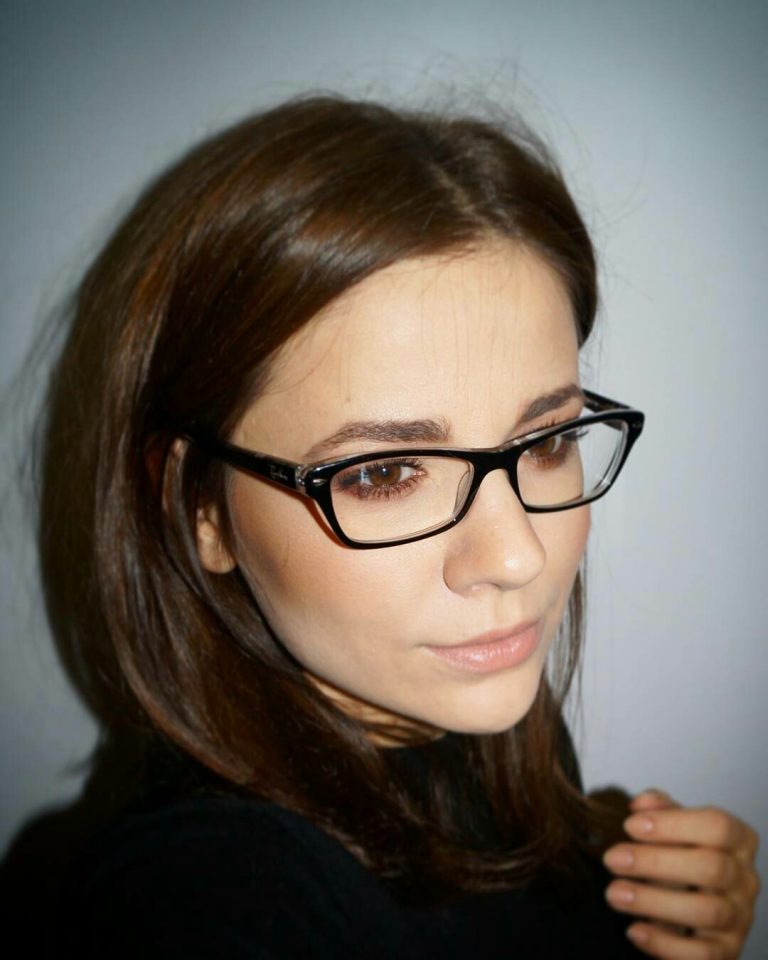 Makeup With Glasses Tips And Ideas Ladylife