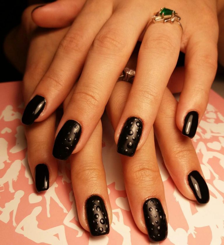 Water Drop Nails: How to Do Water Droplet Nail Art - LadyLife