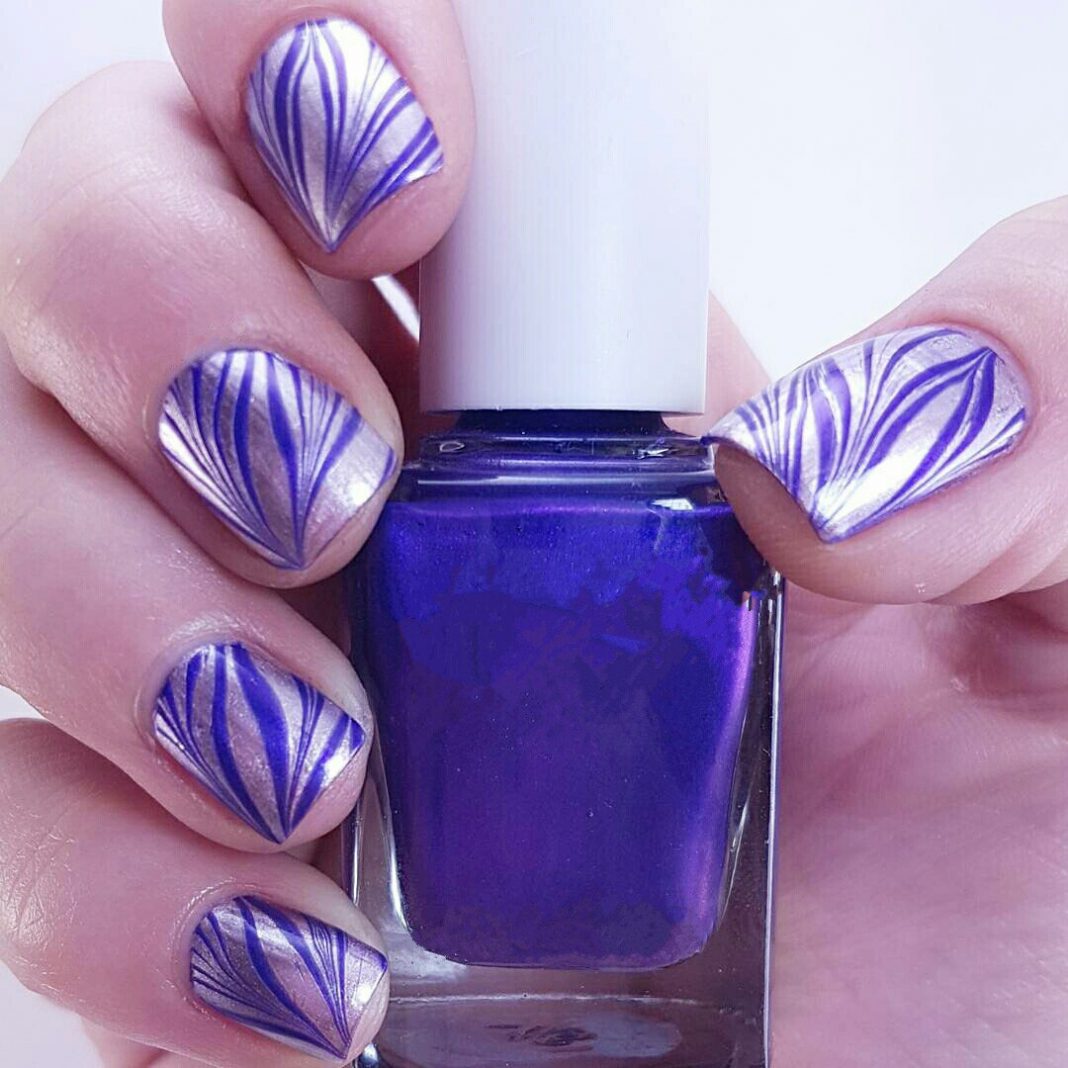Water Nail Art: How to Do Water Marble Nail Art - LadyLife