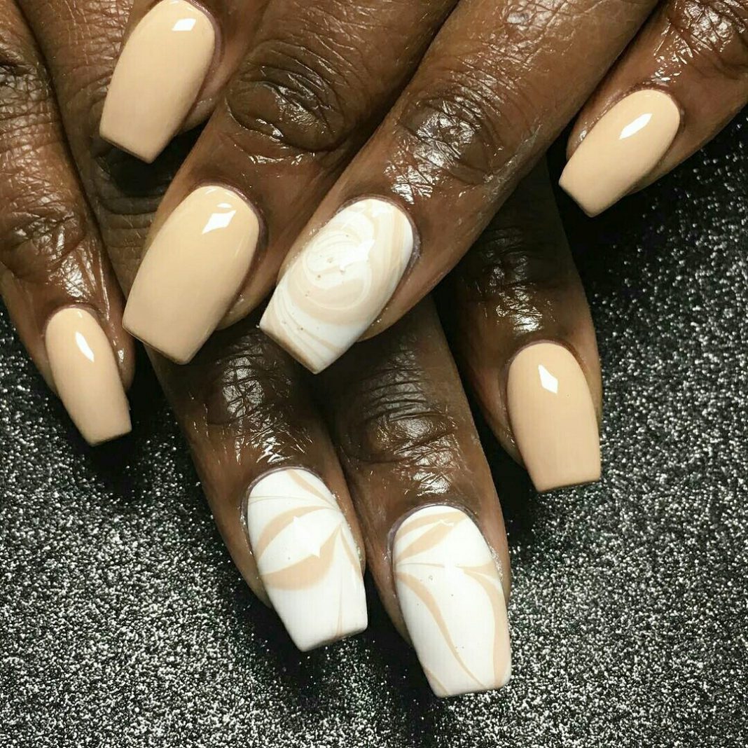 Water Nail Art: How to Do Water Marble Nail Art - LadyLife