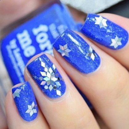 Snowflake Nail Art and Design: Easy Step-by-Step Tutorial - LadyLife