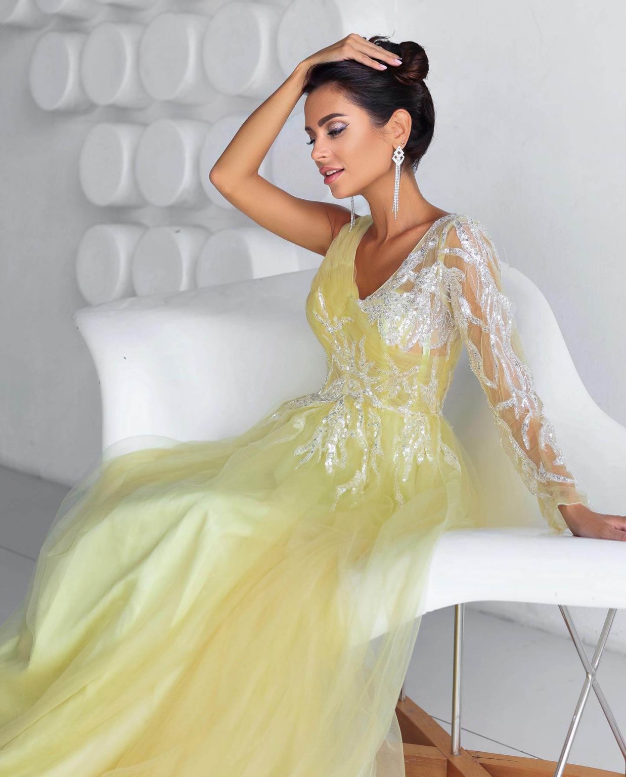 Yellow Dresses: 140+ Ideas How to Wear a Yellow Dress - LadyLife