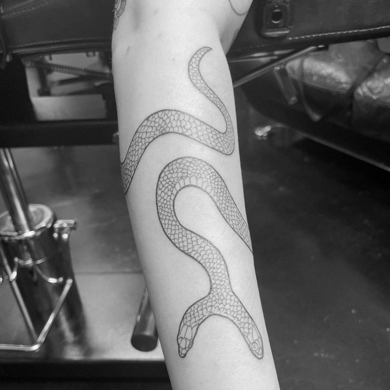 Snake Tattoos For Women: 70+ Best Ideas [with Meaning] - LadyLife