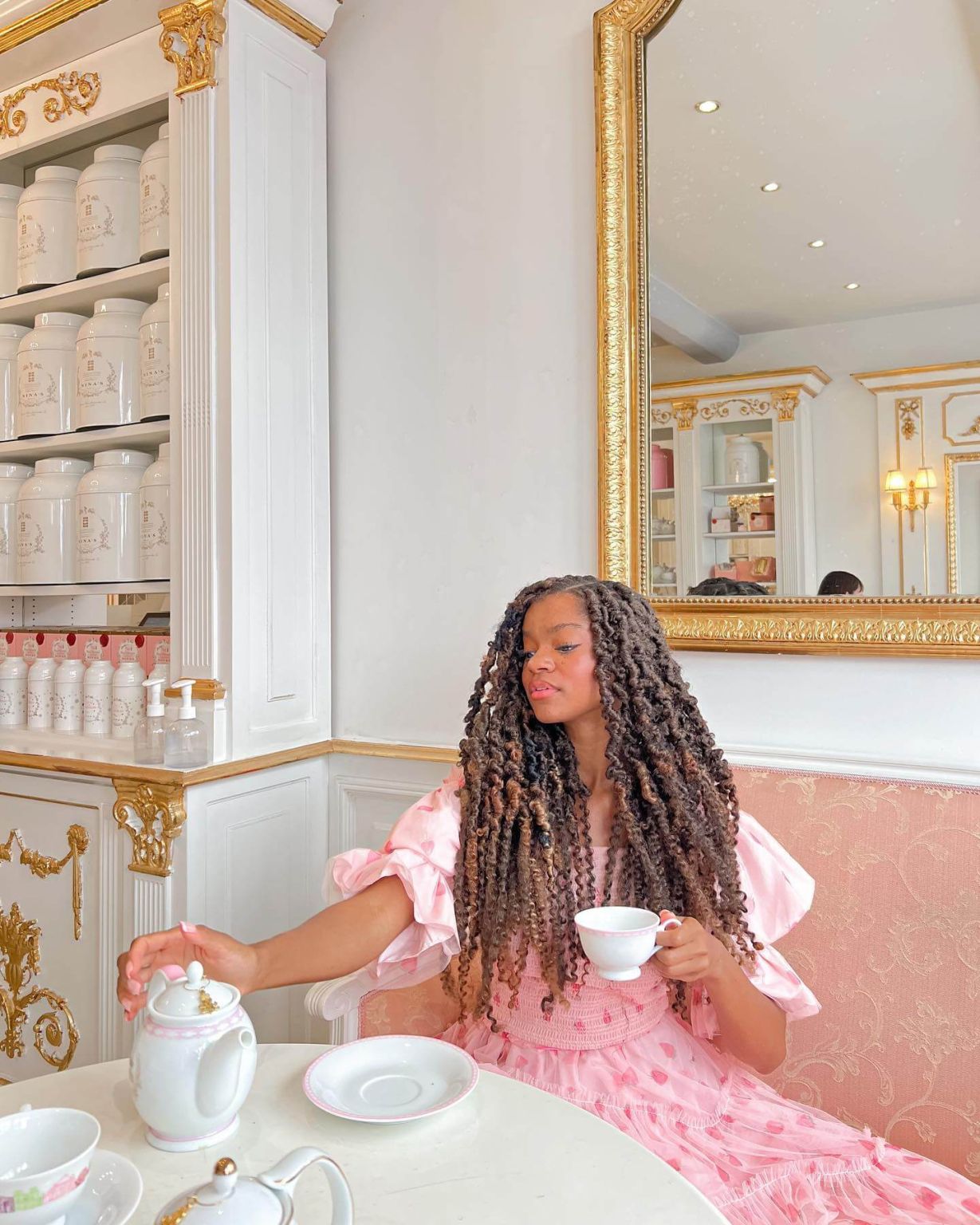 Tea Party Outfits: Top 50+ Ideas to Wear to a Tea Party - LadyLife