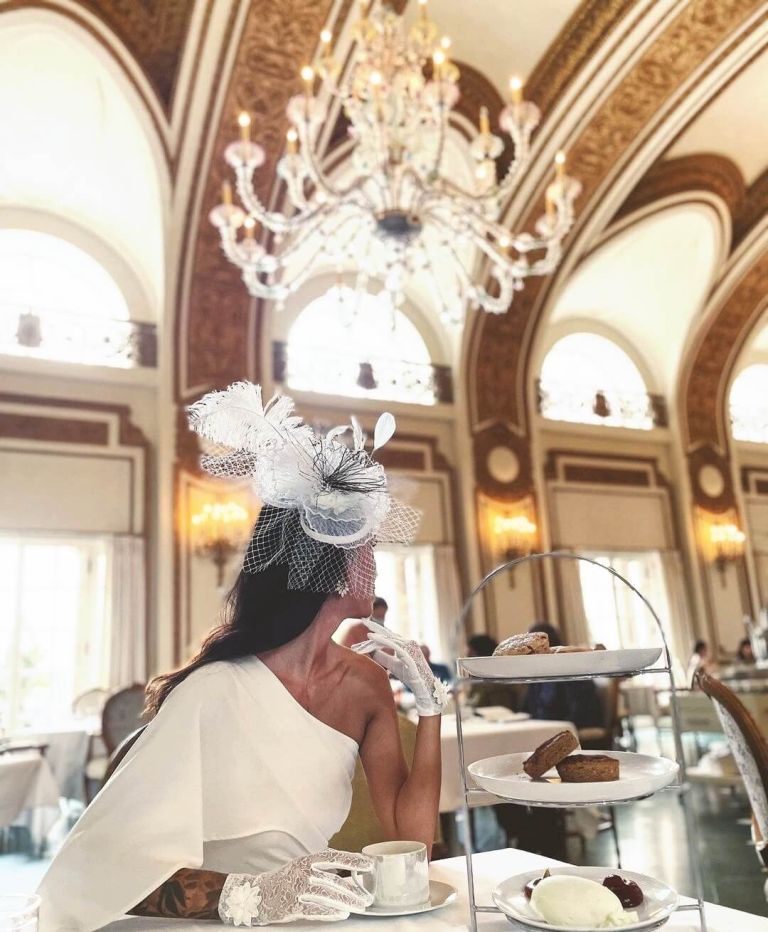 Tea Party Outfits: Top 50+ Ideas to Wear to a Tea Party - LadyLife