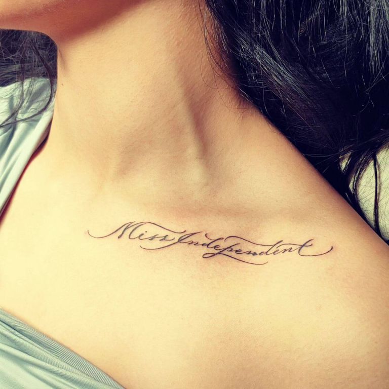 Collarbone Tattoos for Women: Top 110+ Design Ideas - LadyLife