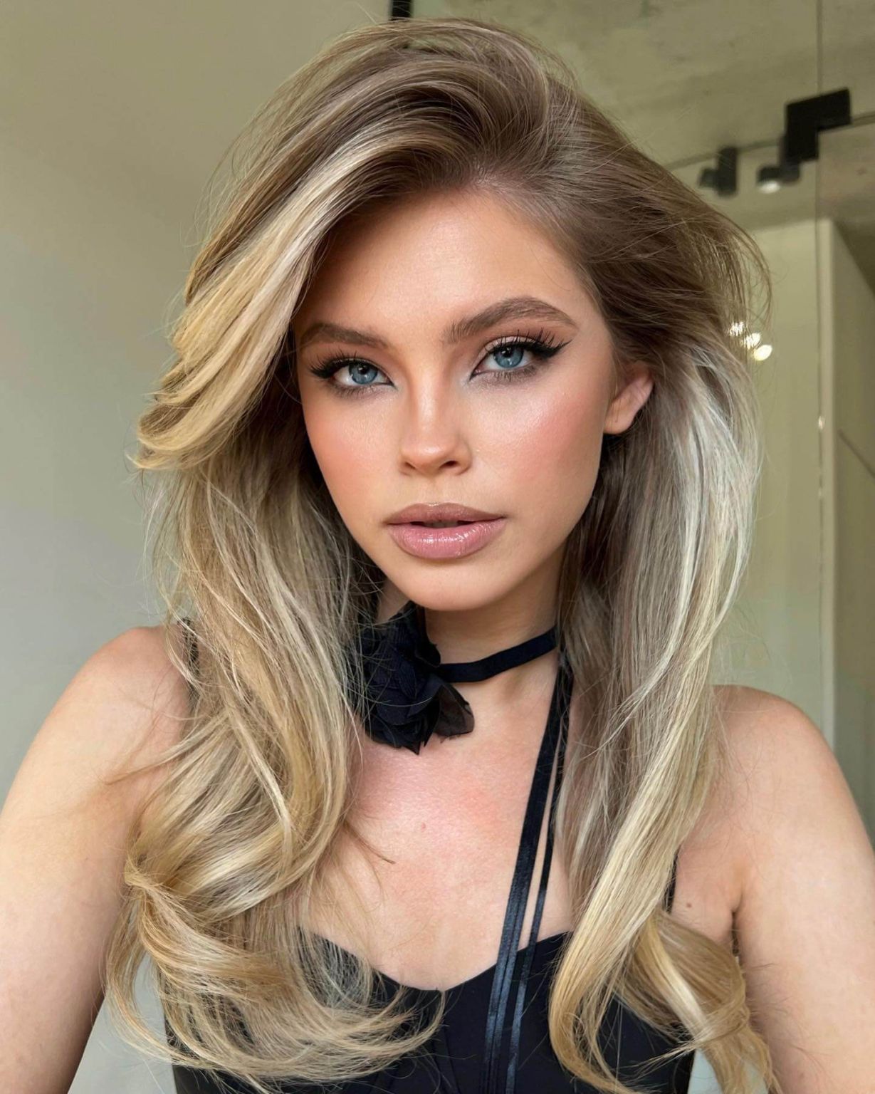 Deep Set Eyes Makeup: Top 75+ Ideas for Sunken Eyes - LadyLife