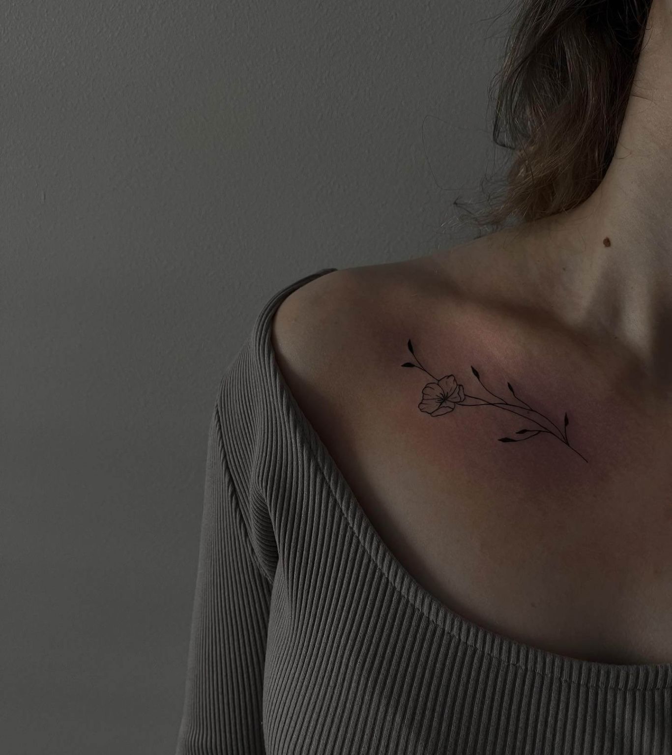 Collarbone Tattoos for Women: Top 110+ Design Ideas - LadyLife
