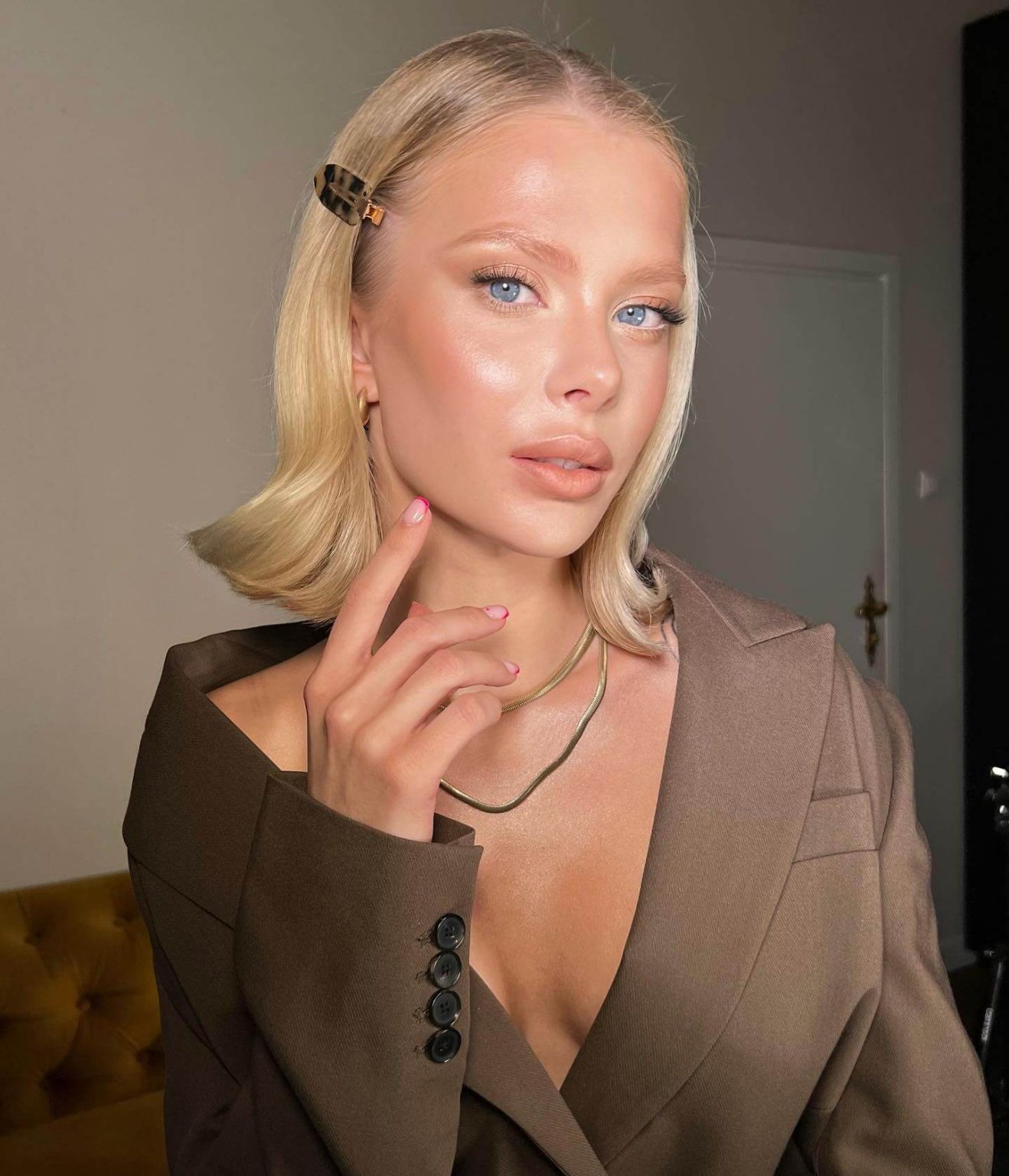 Deep Set Eyes Makeup: Top 75+ Ideas for Sunken Eyes - LadyLife